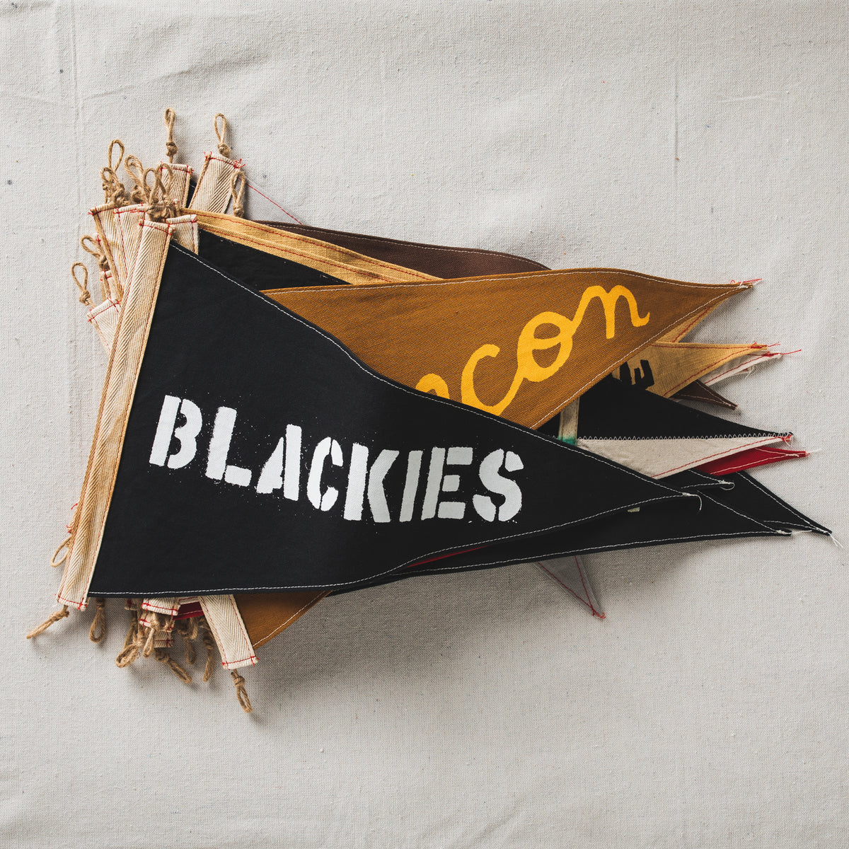 Slightly Choppy Blackies Flag | Almond Surfboards & Designs
